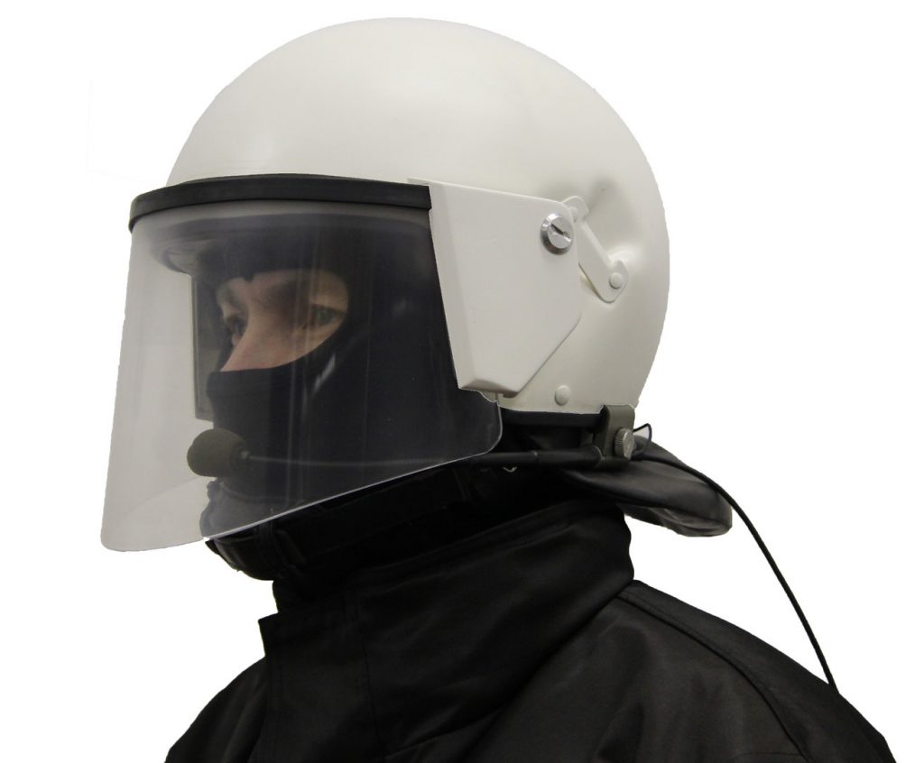 Polizeihelm, Bundeswehrhelm, Einsatzhelm Gallet, integriertes ...